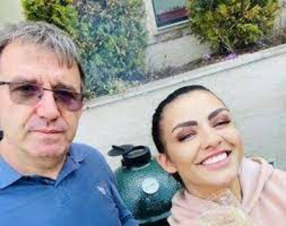 НЯМА отърване от тази жена! - Gzona.eu