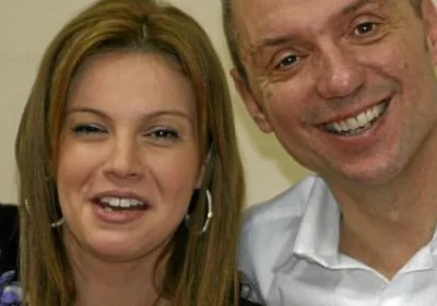 Уникум: 63-годишният Крум Савов изглежда по-добре от жена си! (Мая потресе с брутален фотошоп ...