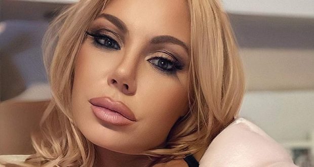 От нея ли е наследила красотата? Камелия за първи път показа майка си (СНИМКА) - Gzona.eu