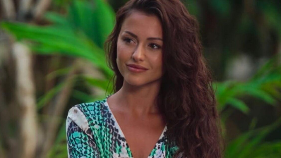 Адриана от „Ергенът” крие истинската си професия - Gzona.eu