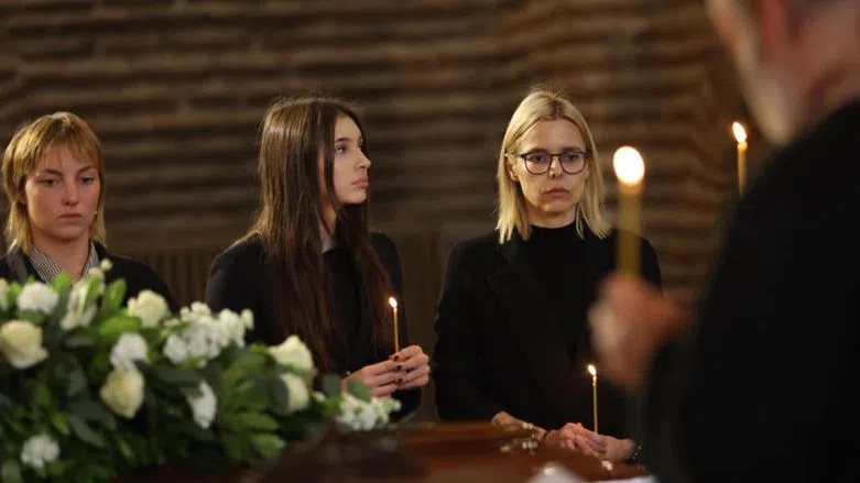 Три деца оплакаха Асен Григоров - Gzona.eu